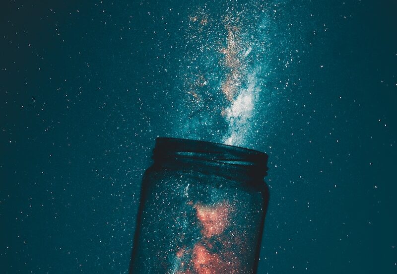 June 15 Zodiac Sign: Traits & Compatibility of The Inquisitive Twins