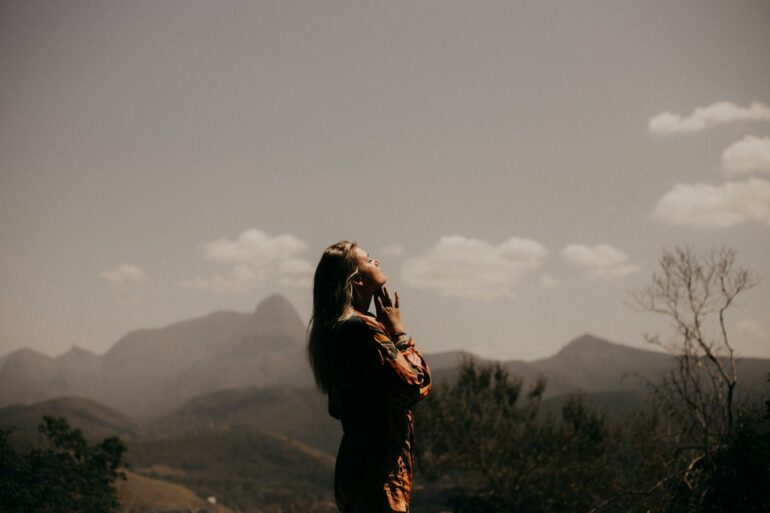 6 Exercises to Eliminate Self-Limiting Beliefs (And 10 False Myths)