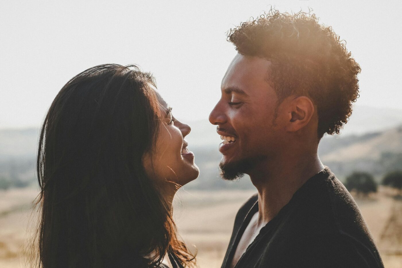 17 Smart Things to Say to a Man That Flip the Script (I Tried Them)