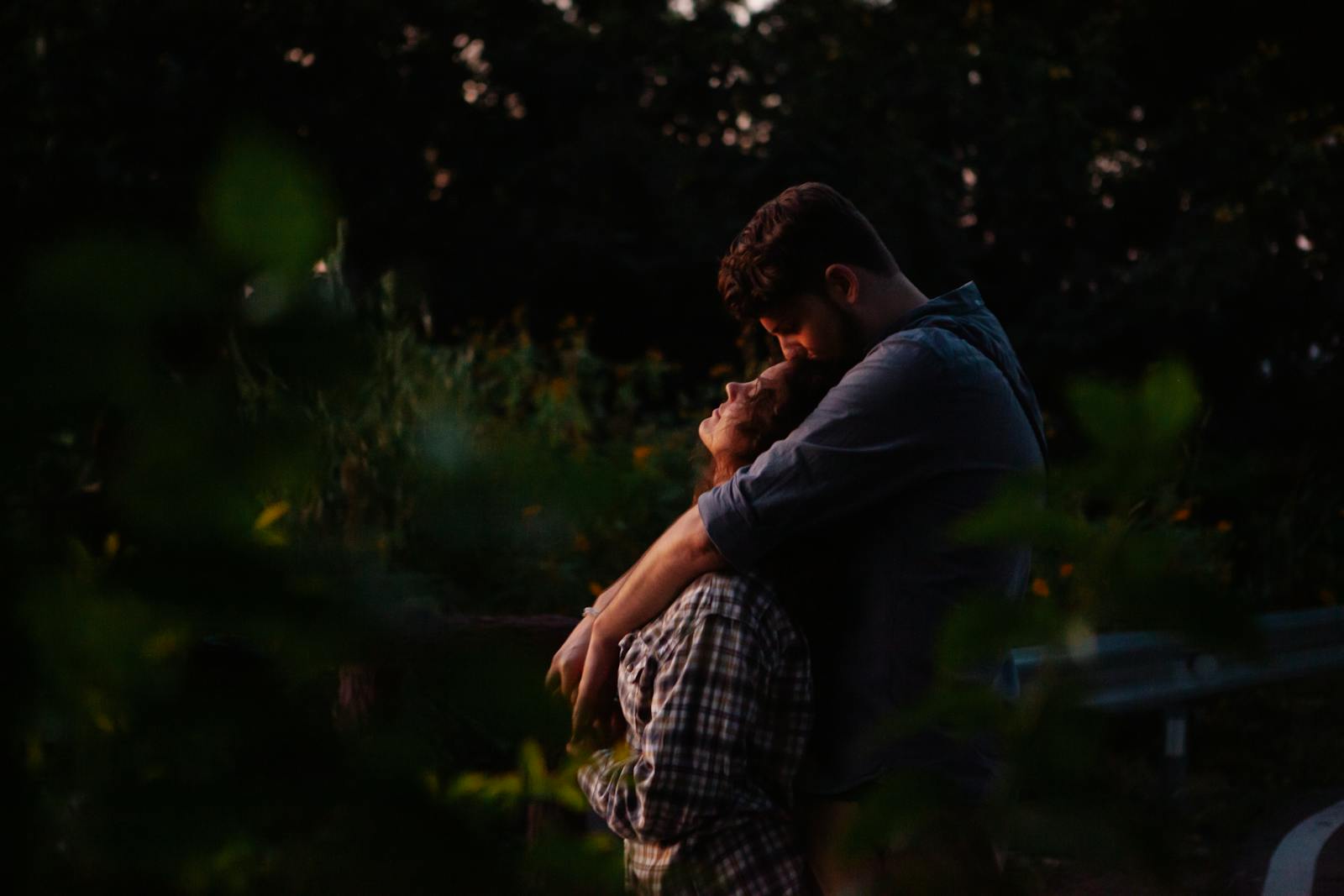 9 Real Signs a Man Truly Loves You (Backed by True Stories)